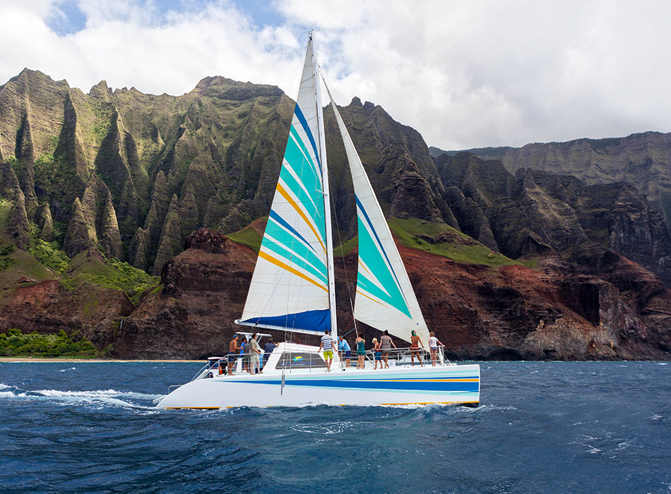 Holo Holo Charters | Go Hawaii
